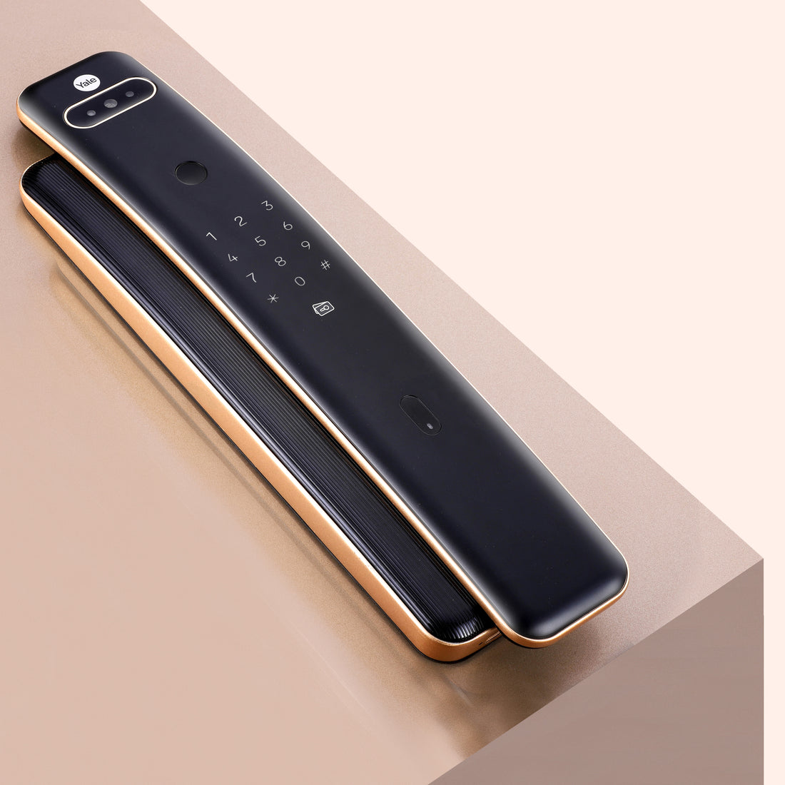 Yale Luna Pro+ Smart Lock with Face scan technology, Fingerprint, PIN ...