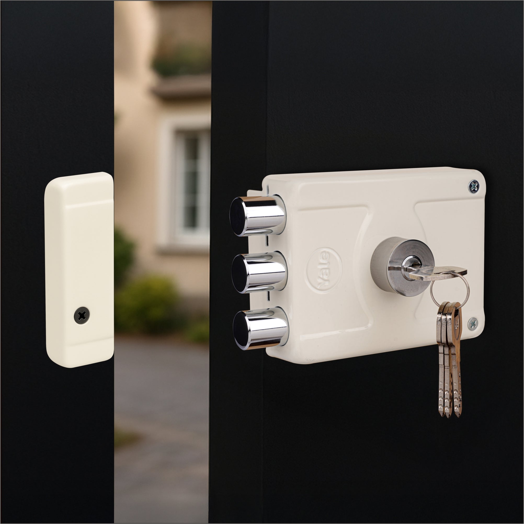 Yale Essential YE-MDL-3B-DC-DK-IN Rim Lock, 3 Deadbolts, Both side key ...